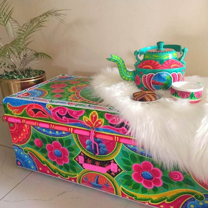 Two Sparrow Hand Painted Storage Box – Urban Truck Art